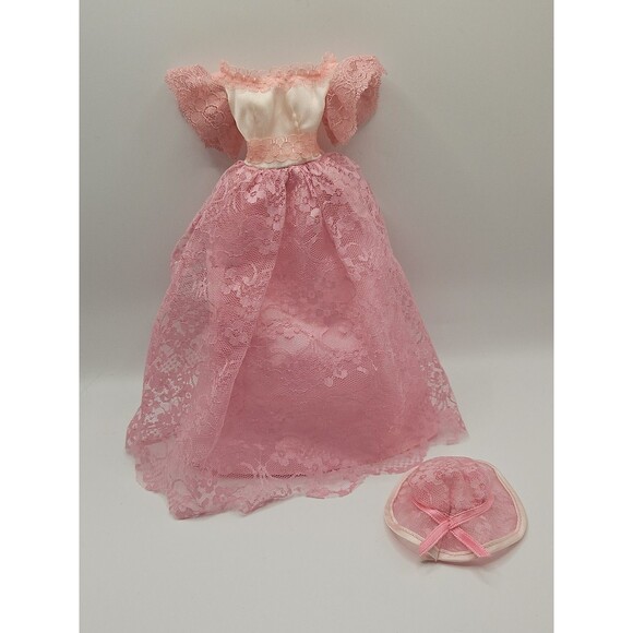 Mattel | Toys | 987 Vintage Mattel Barbie Romantic Wedding Fashions 315 ...
